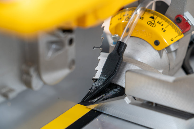 DeWALT DWS779/780 Dust Collection Throat Plate – Inspire Woodcraft