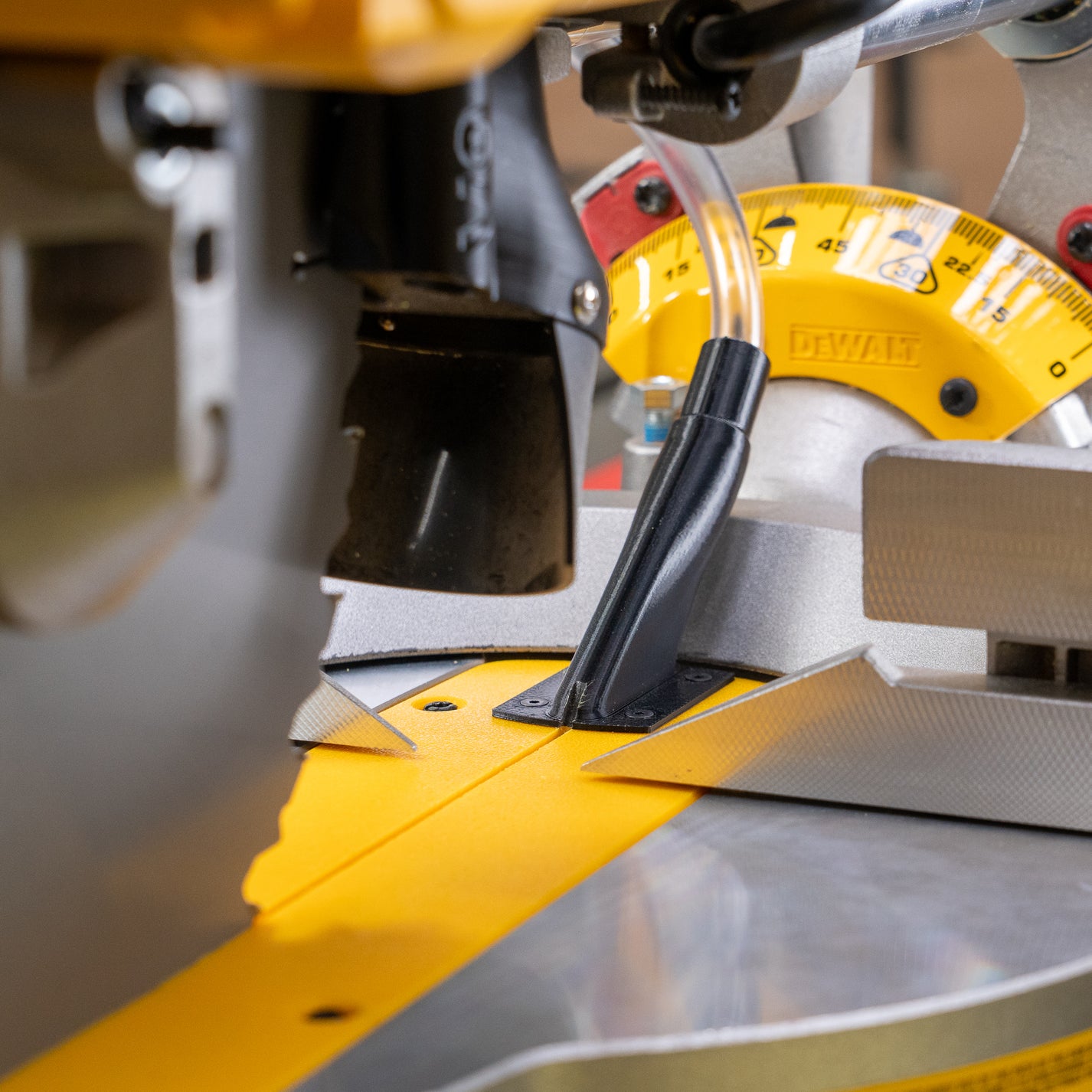 DeWALT DWS779/780 Zero Clearance Dust Collection Throat Plate Gen 2 ...